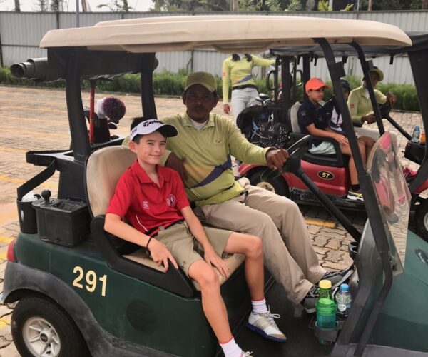 Emil swings for gold at the Batam golf tournament | CIS Mosaic