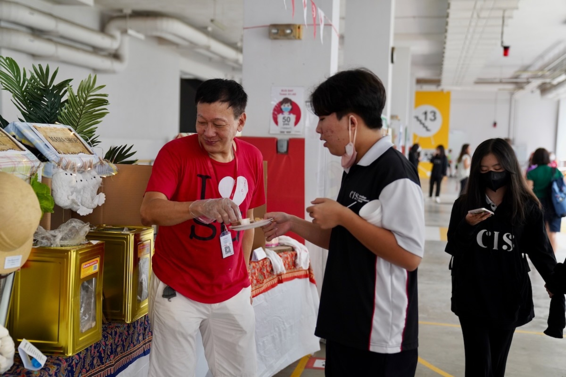 Uniting Nations 2022: Tour Around the World | CIS Mosaic