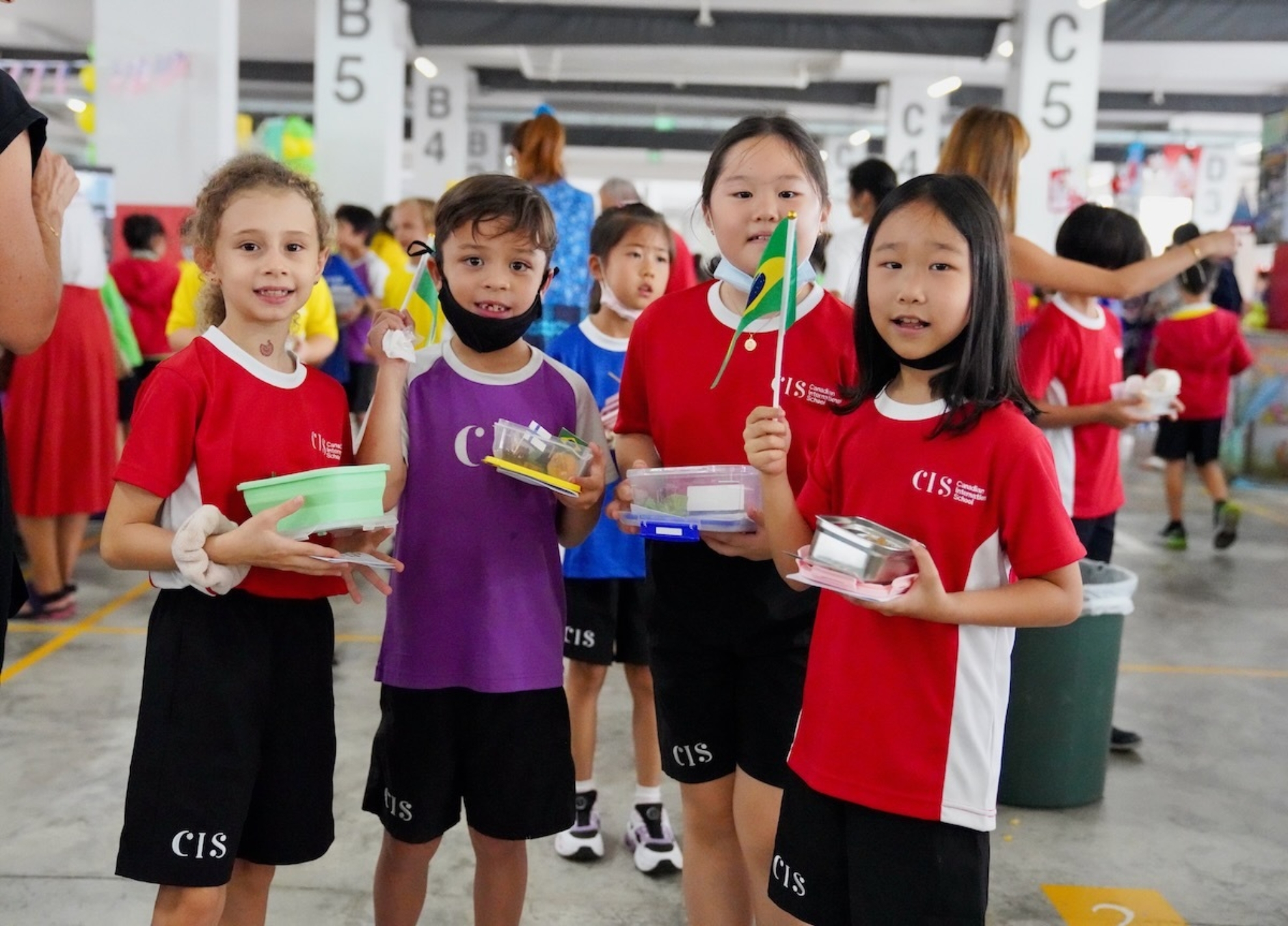 Uniting Nations 2022: Tour Around the World | CIS Mosaic