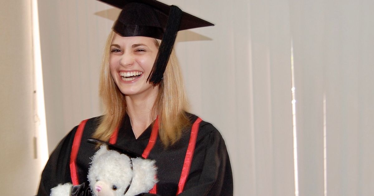 CIS alum, Alex Knott on Expat Living | Mosaic