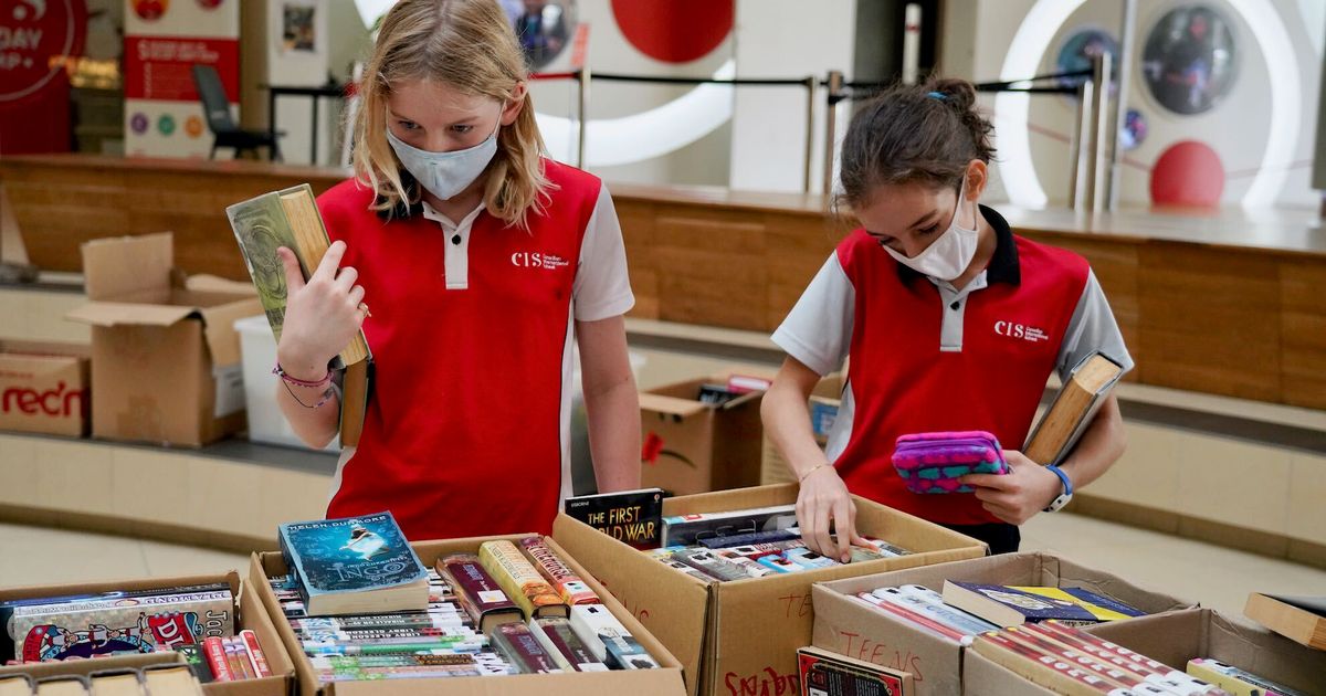 Lakeside PTA book fair: books that bring the community together | Mosaic