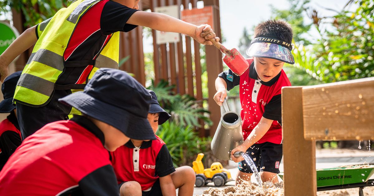 Navigating the Art of Learning and Seizing Teachable Moments in Early ...